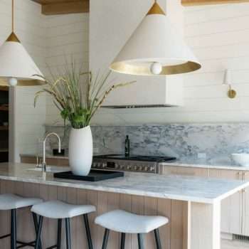Kitchen Light Fixtures: Your Guide to a Brighter, More Beautiful ...