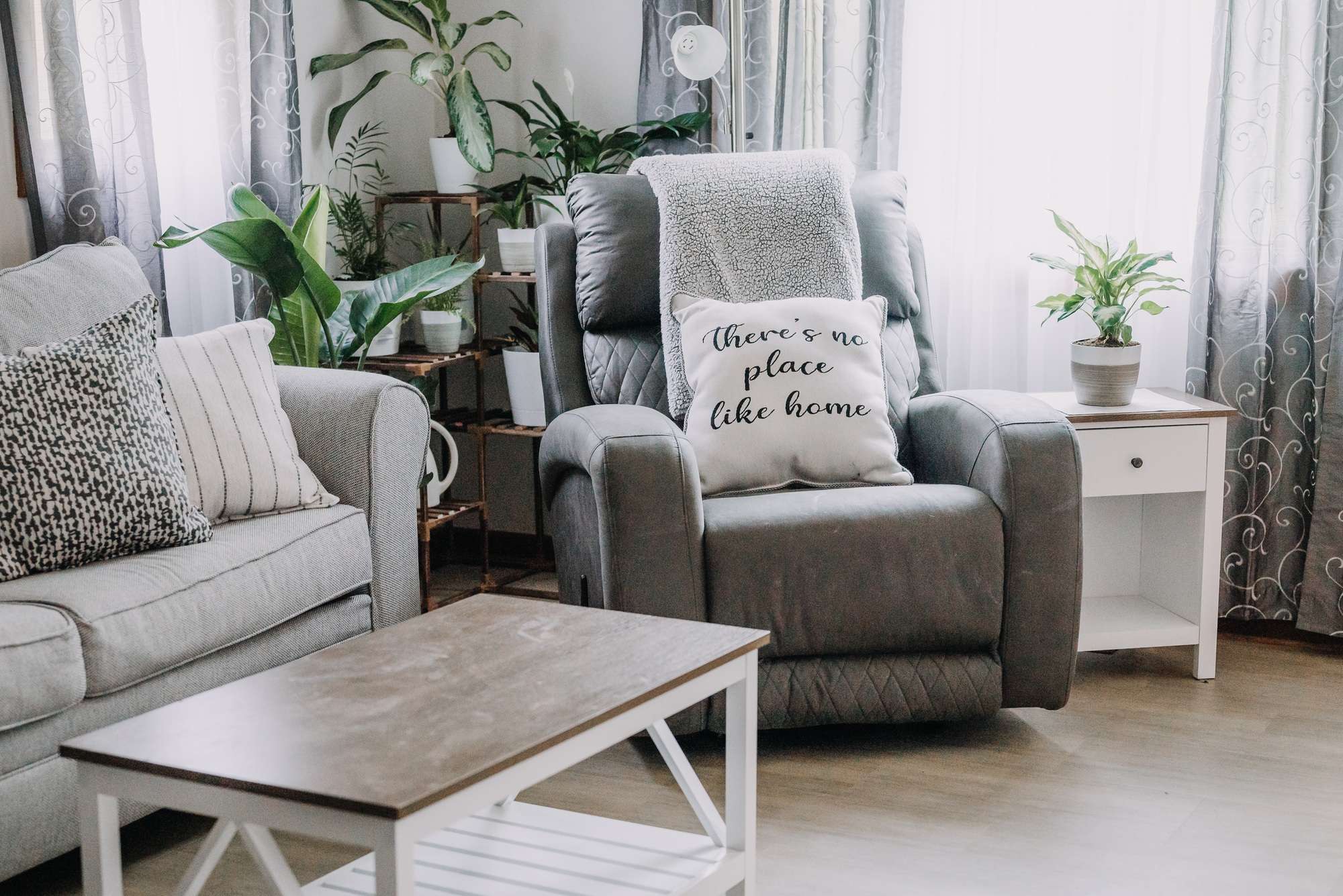 10 Genius Hacks to Transform Your Builder-Grade Living Room (On a Budget!)